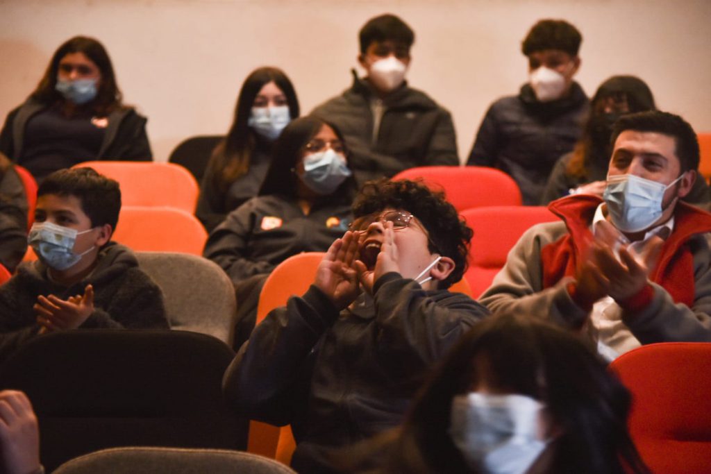 Pioneras La Obra Teatral Itinerante Que Busca Fomentar Una Ciencia Equitativa Y Plena Para Las